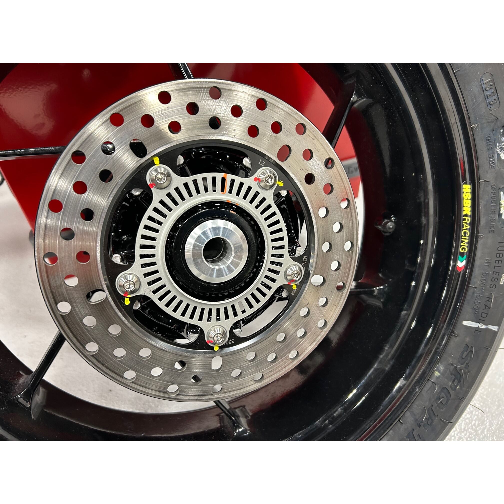 Parts Aprilia RS 660 Wheels Swingarm Aprilia RS 660 Tuono