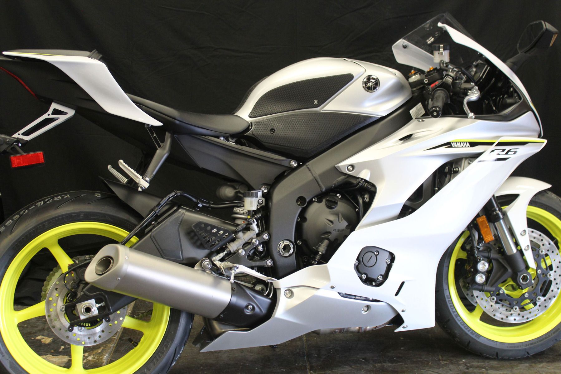 Parts :: Yamaha :: YZF R6 :: Fuel Tanks / Caps :: TechSpec Yamaha YZF ...