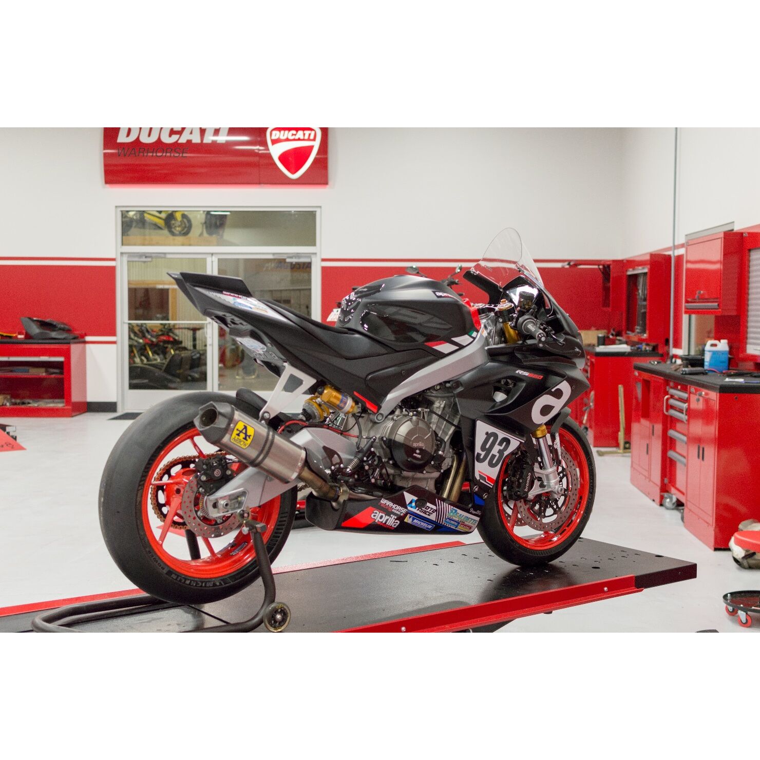 Parts :: Aprilia :: RSV4 :: Wheels / Swingarm :: Aprilia Accessories ...