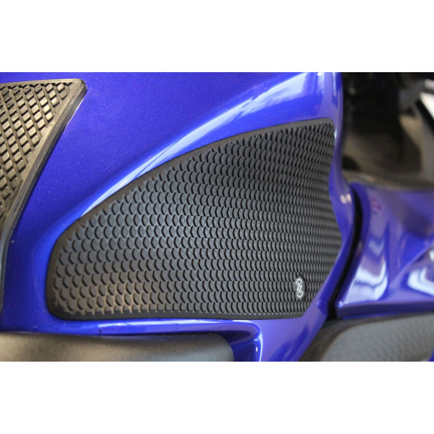 Parts :: Yamaha :: YZF R3 :: Fuel Tanks / Caps :: TechSpec Yamaha YZF ...