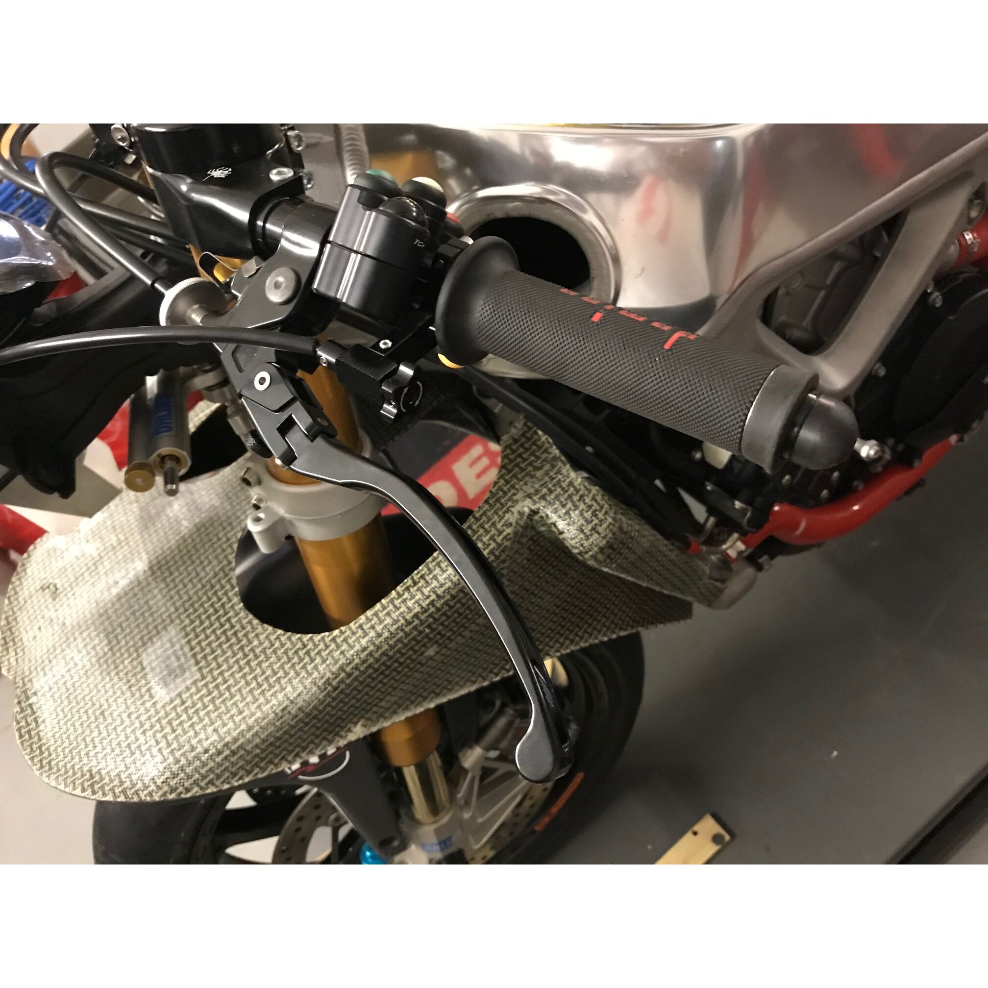 Parts :: Yamaha :: YZF R6 :: Brake / Clutch / Controls :: Levers ...